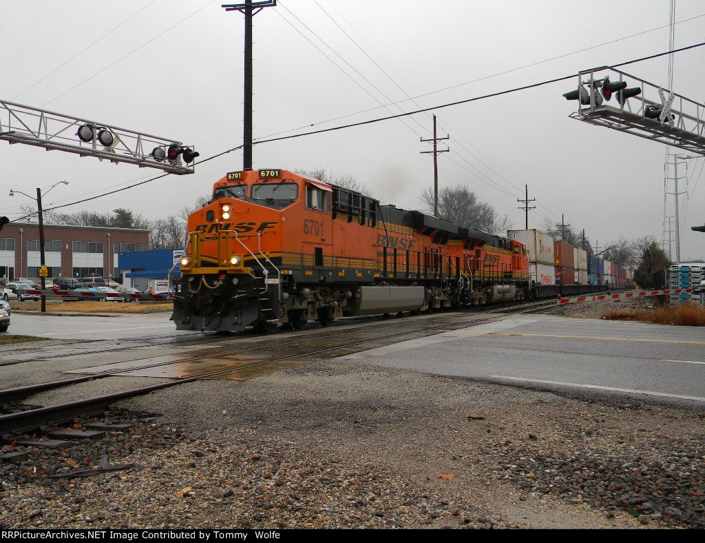 BNSF 6701